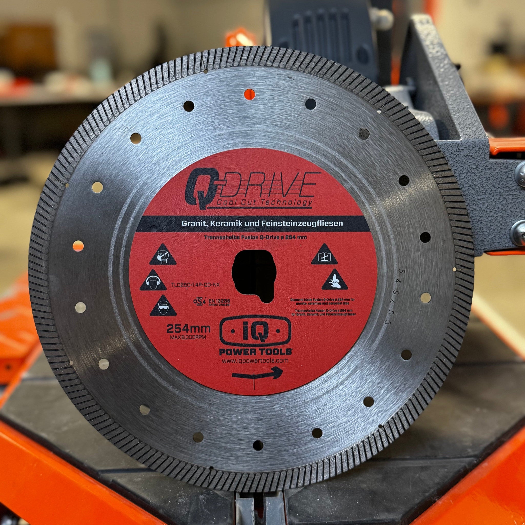 How to Choose the Right iQ Power Tools Blade for Your Job